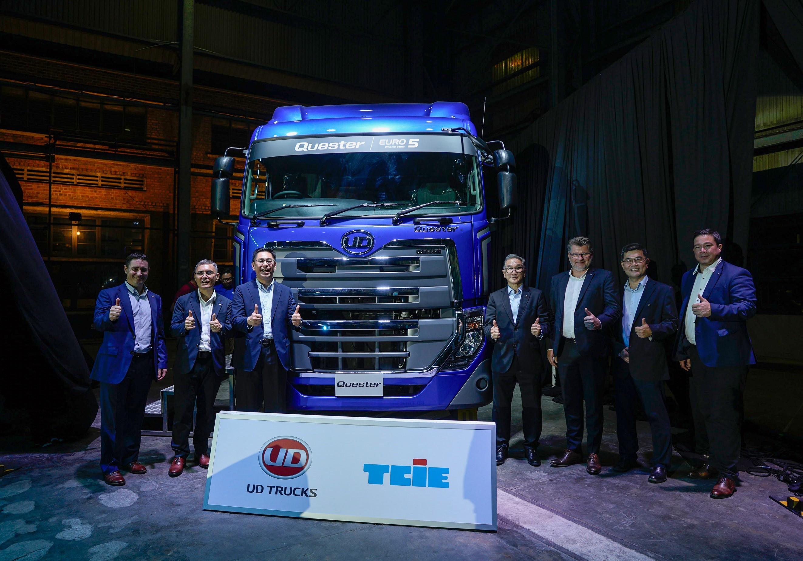 UD Trucks and TCIE Unveil New Euro 5 Heavy-Duty Quester and Medium-Duty Croner in Malaysia | UD ...